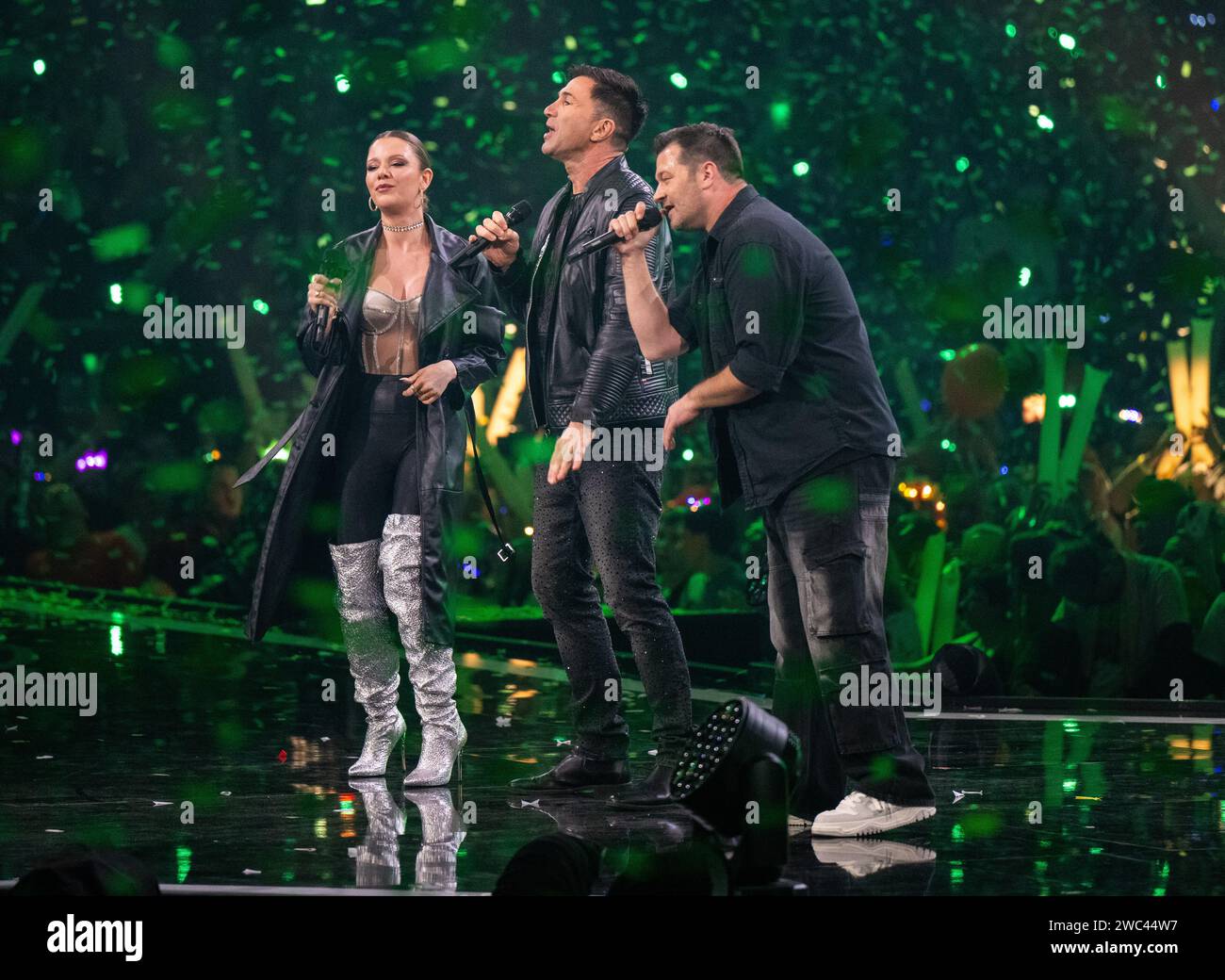 Berlin, Germany. 13th Jan, 2024. Joelina Drews, Lucas Cordalis (M) and ...