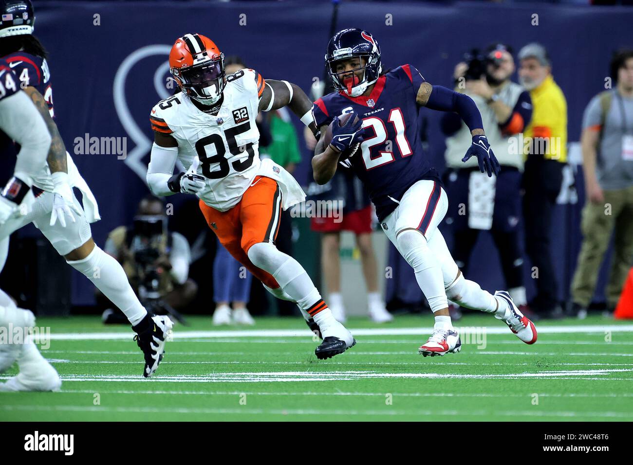 Houston, Texas, USA. 13th Jan, 2024. Houston Texans cornerback Steven ...