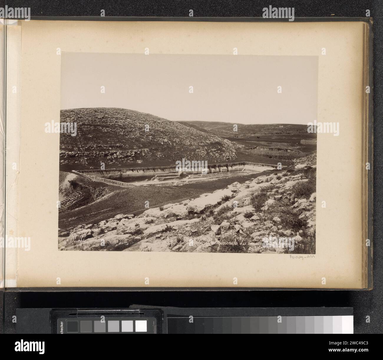 Jerusalem water basin hi-res stock photography and images - Alamy