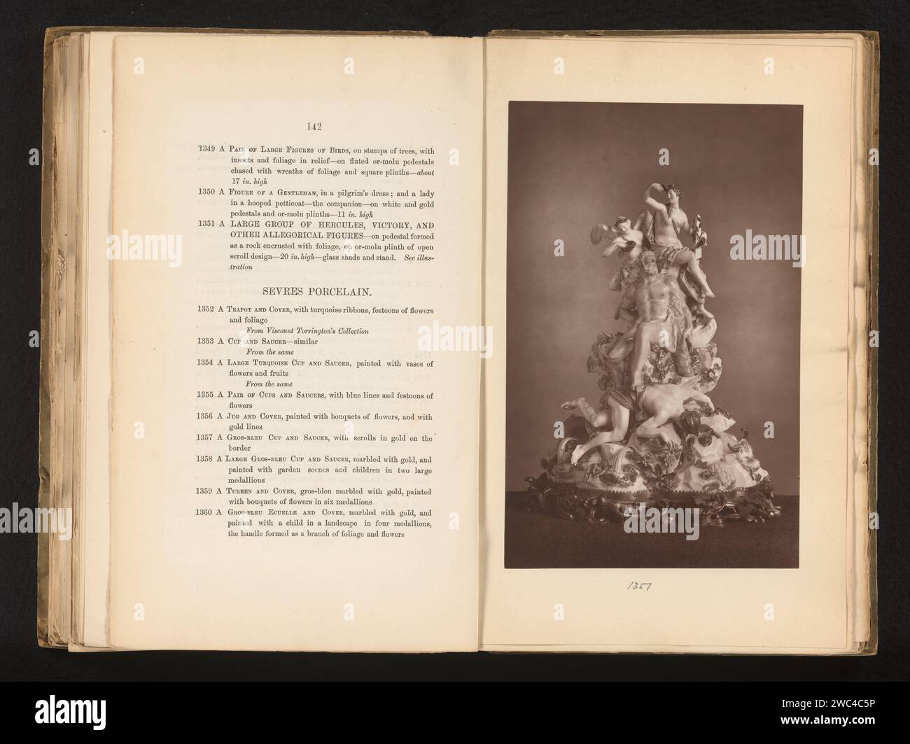 Porcelain image of Hercules, Nikè and other allegorical figures, from ...