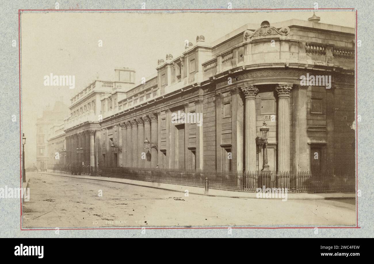 Bank of England building at Threadneedle Street in London, Francis ...