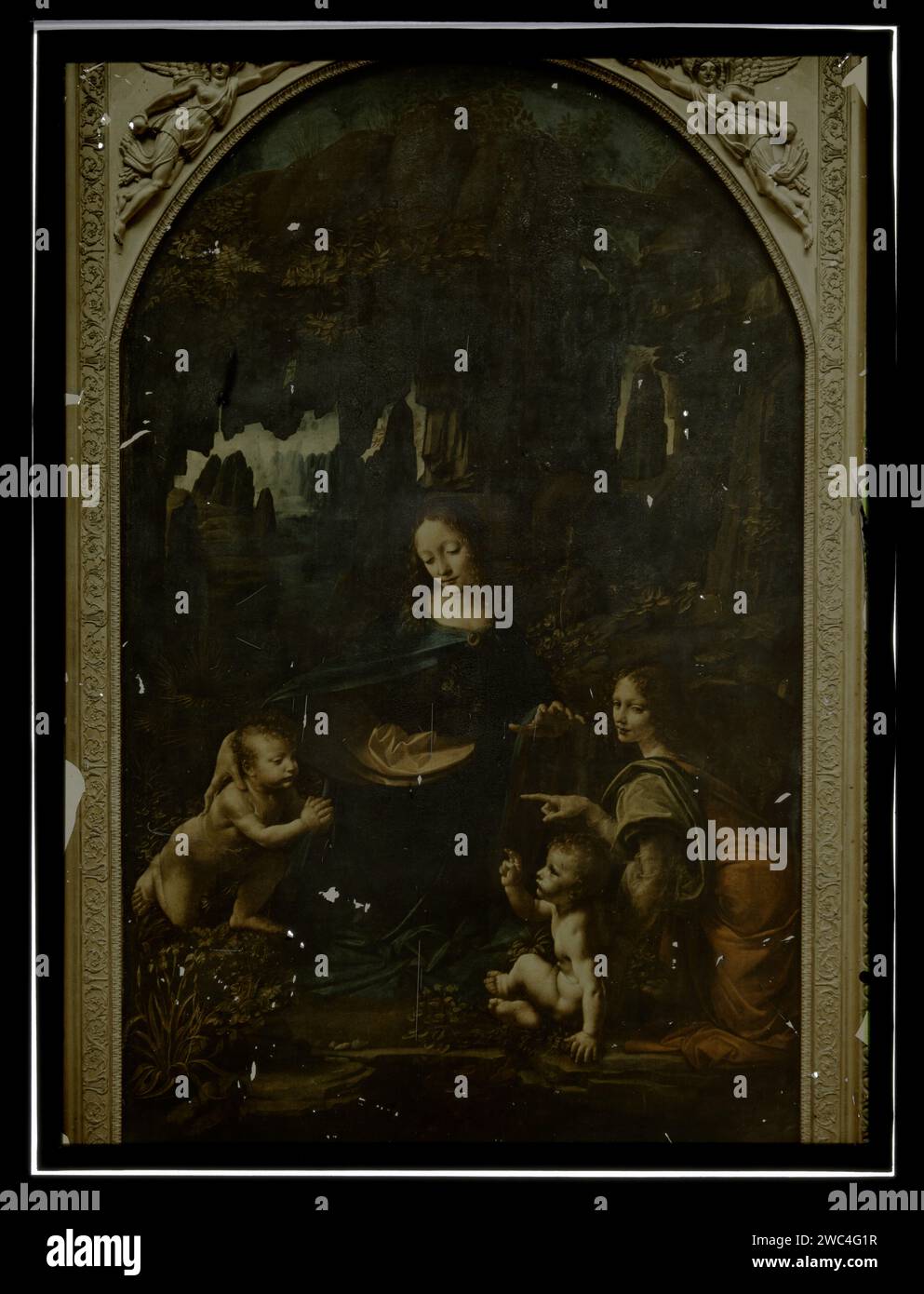 Reproduction by Leonardo da Vinci, Virgin on the rocks, Louvre ...