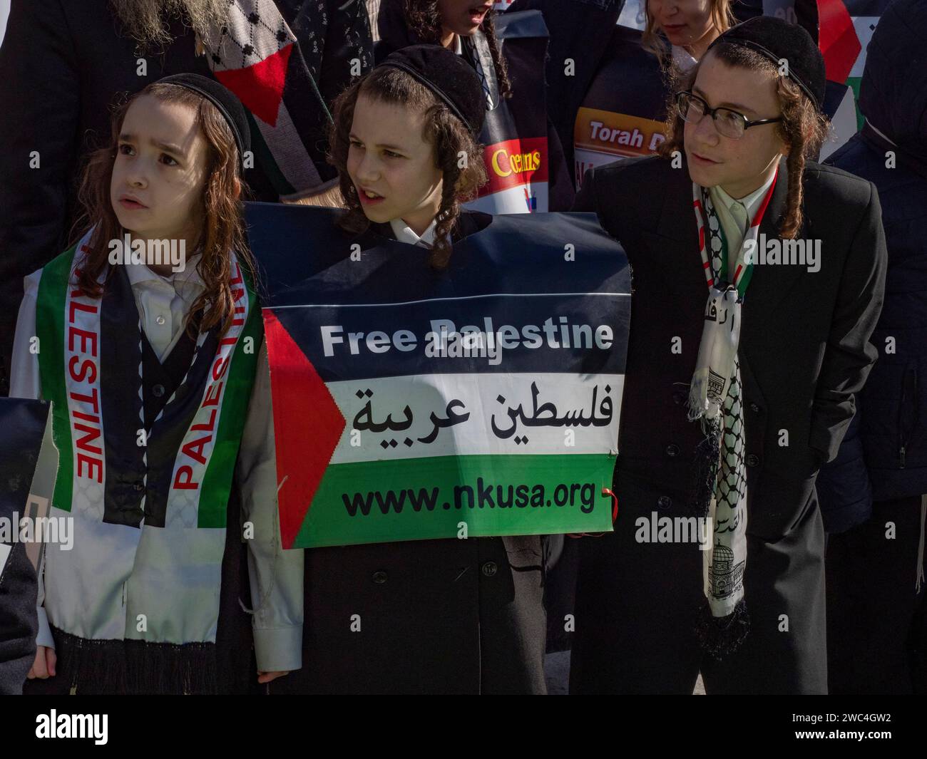 Neturei karta hi-res stock photography and images - Alamy