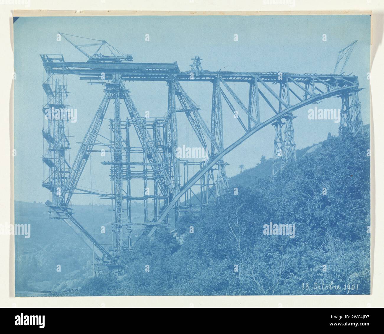 Construction of the Viaur Viaduct in France by the Societé de ...