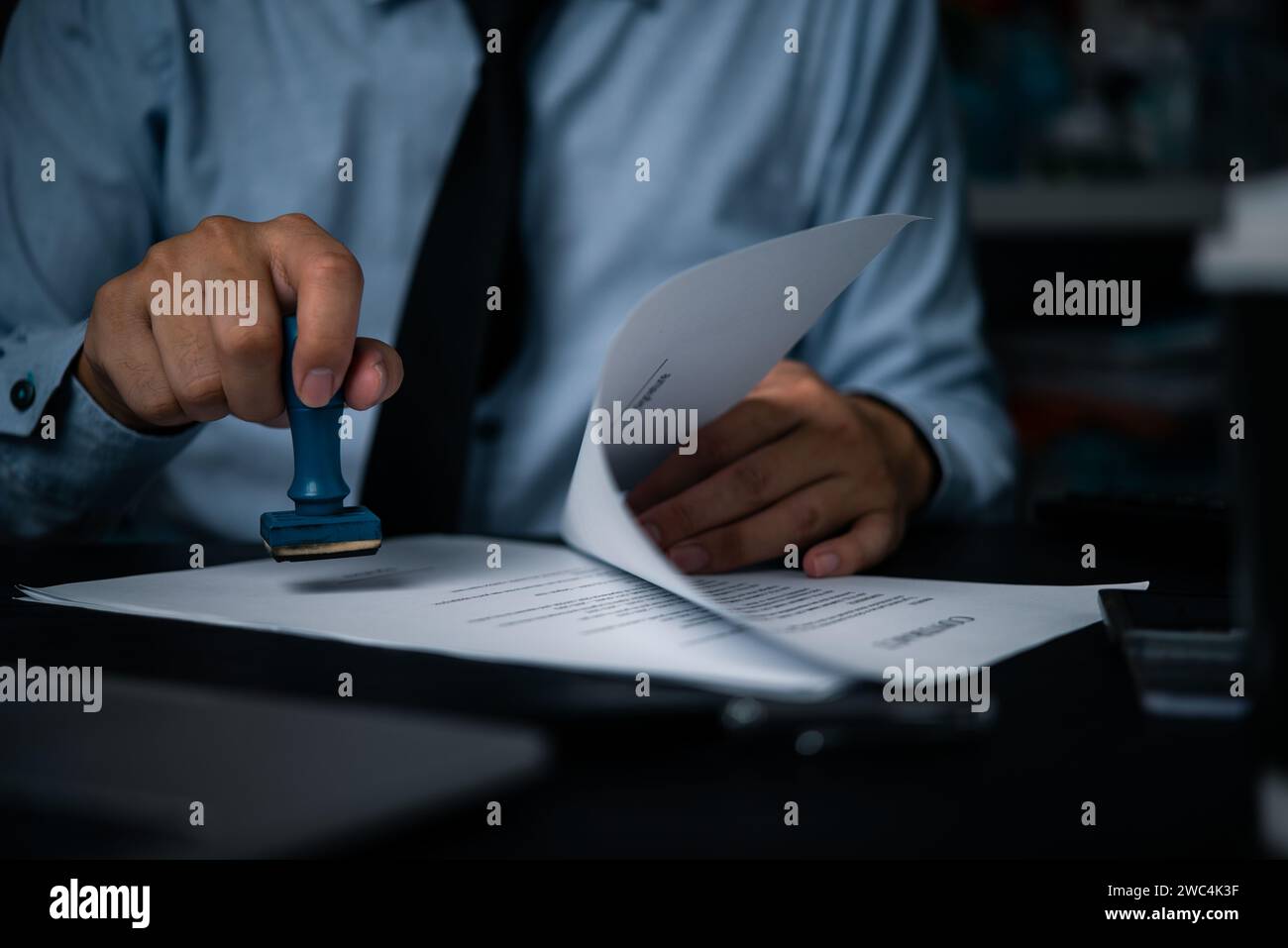 Documents de marketing hi-res stock photography and images - Alamy