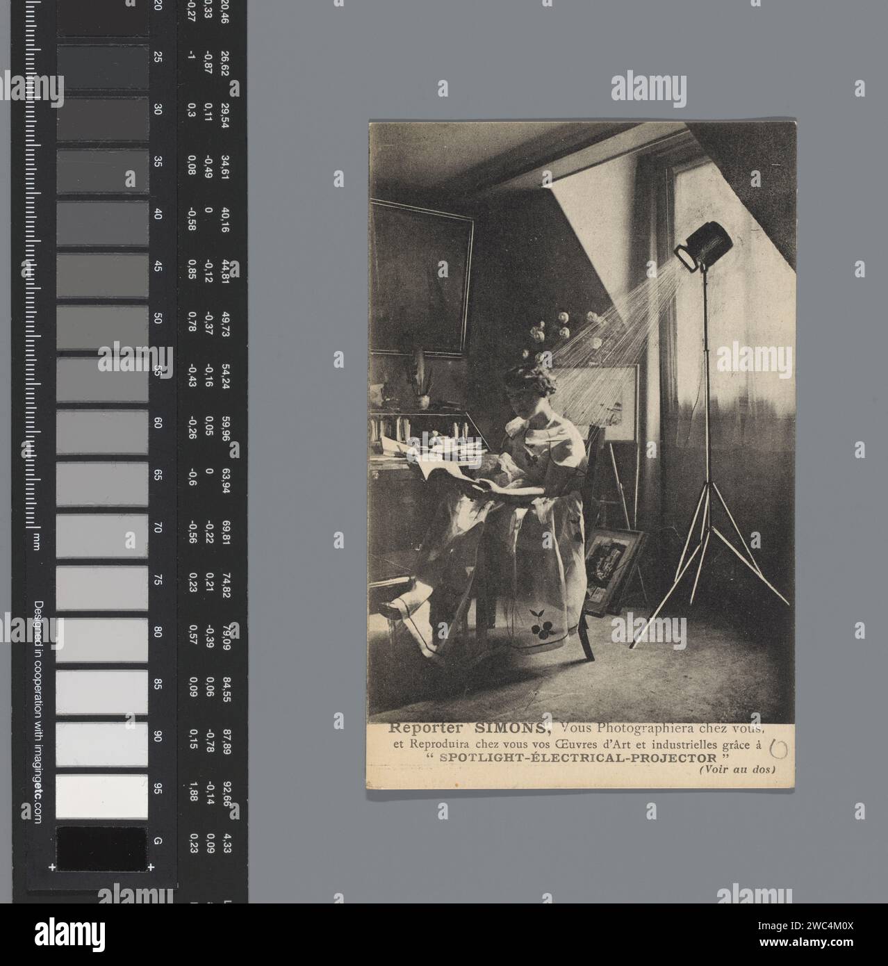 Reading woman, advertising photo for the photographer Simons, Simons ...