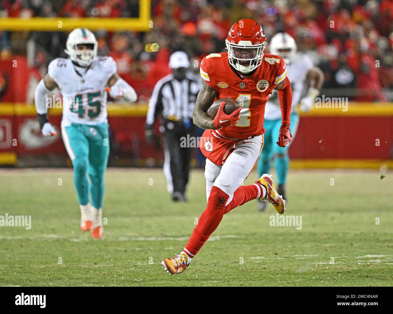 Kansas City Chiefs wide receiver Rashee Rice (4) runs up field after ...