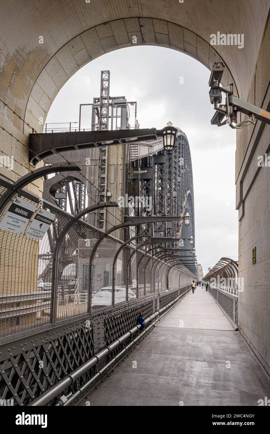 The highly secure and monitored Sydney Harbour Bridge Walkway, The ...