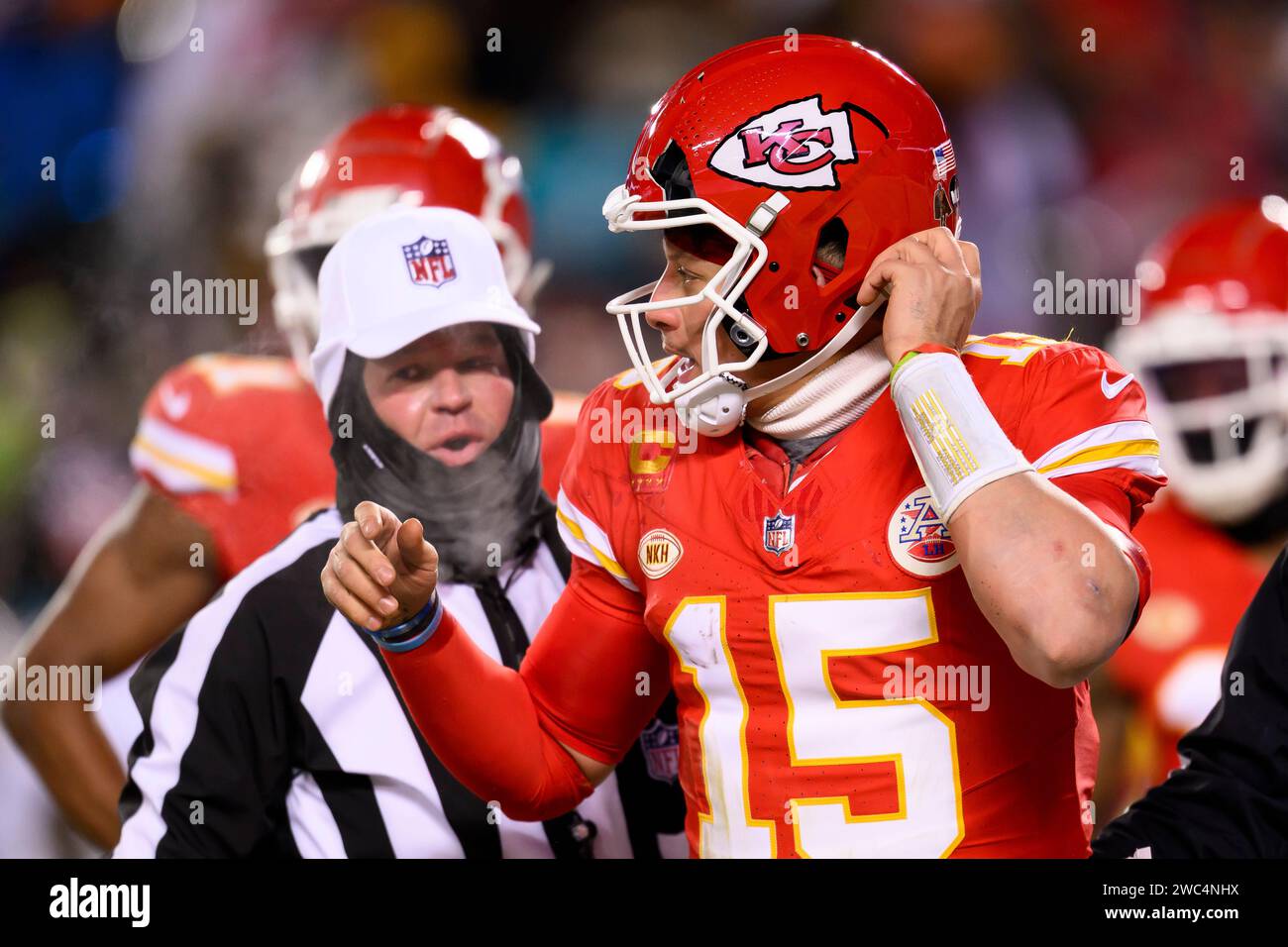 Kansas City Chiefs quarterback Patrick Mahomes heads to the bench to ...