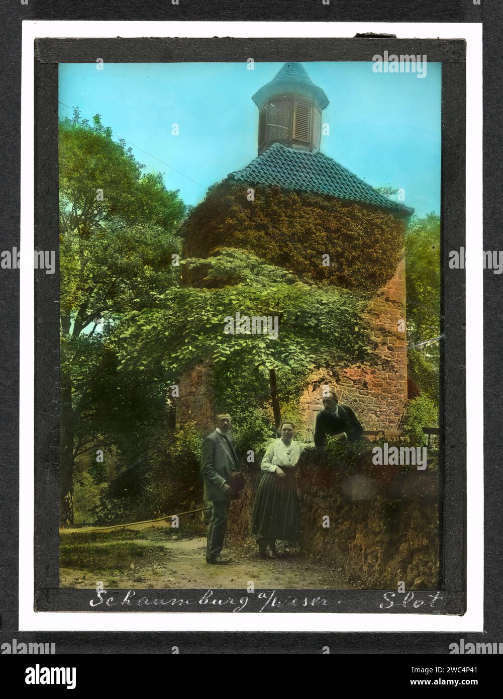 Portrait of three unknown people at a tower in Schaumburg, Anonymous, c ...
