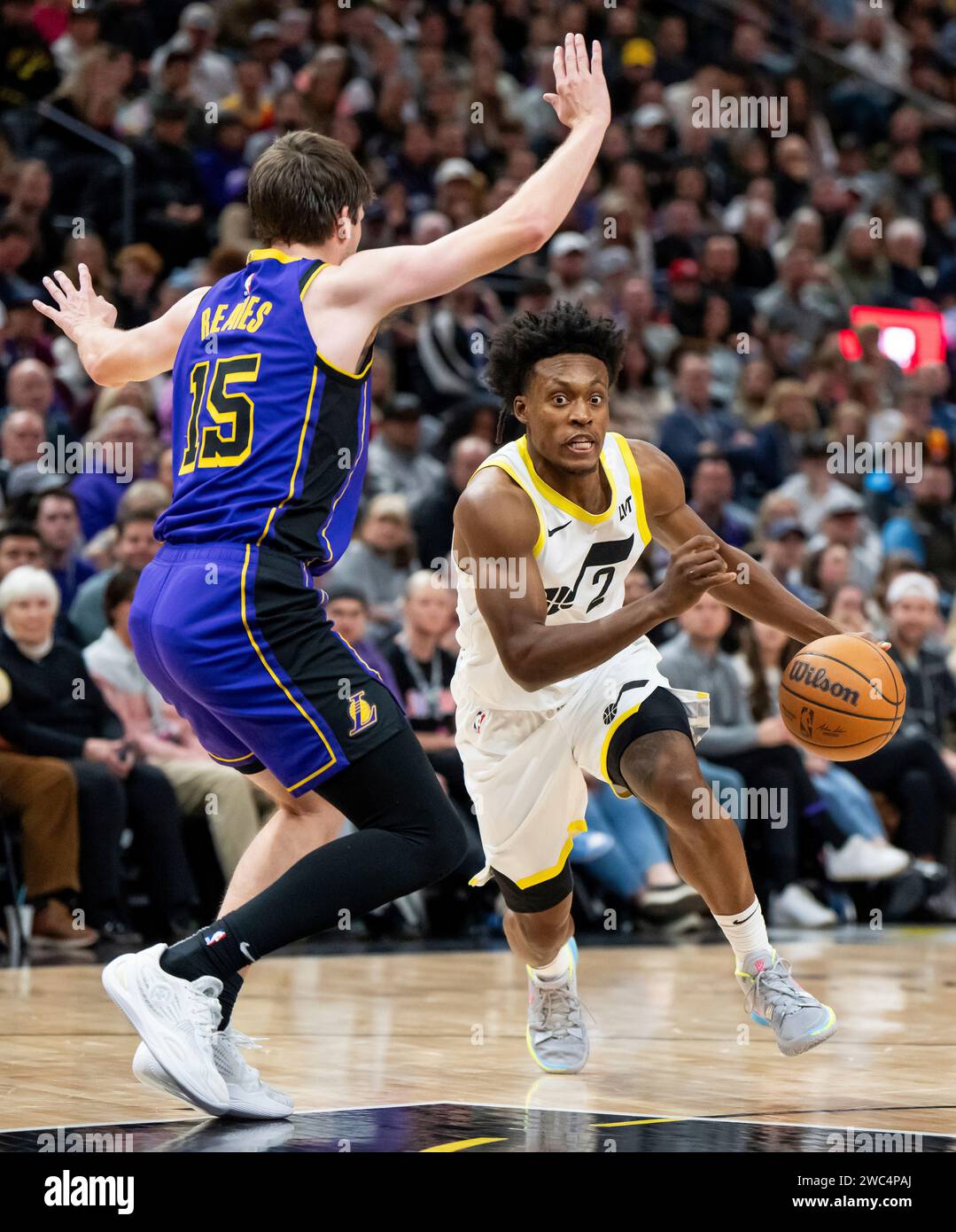 Utah Jazz guard Collin Sexton, right, drives against Los Angeles Lakers ...