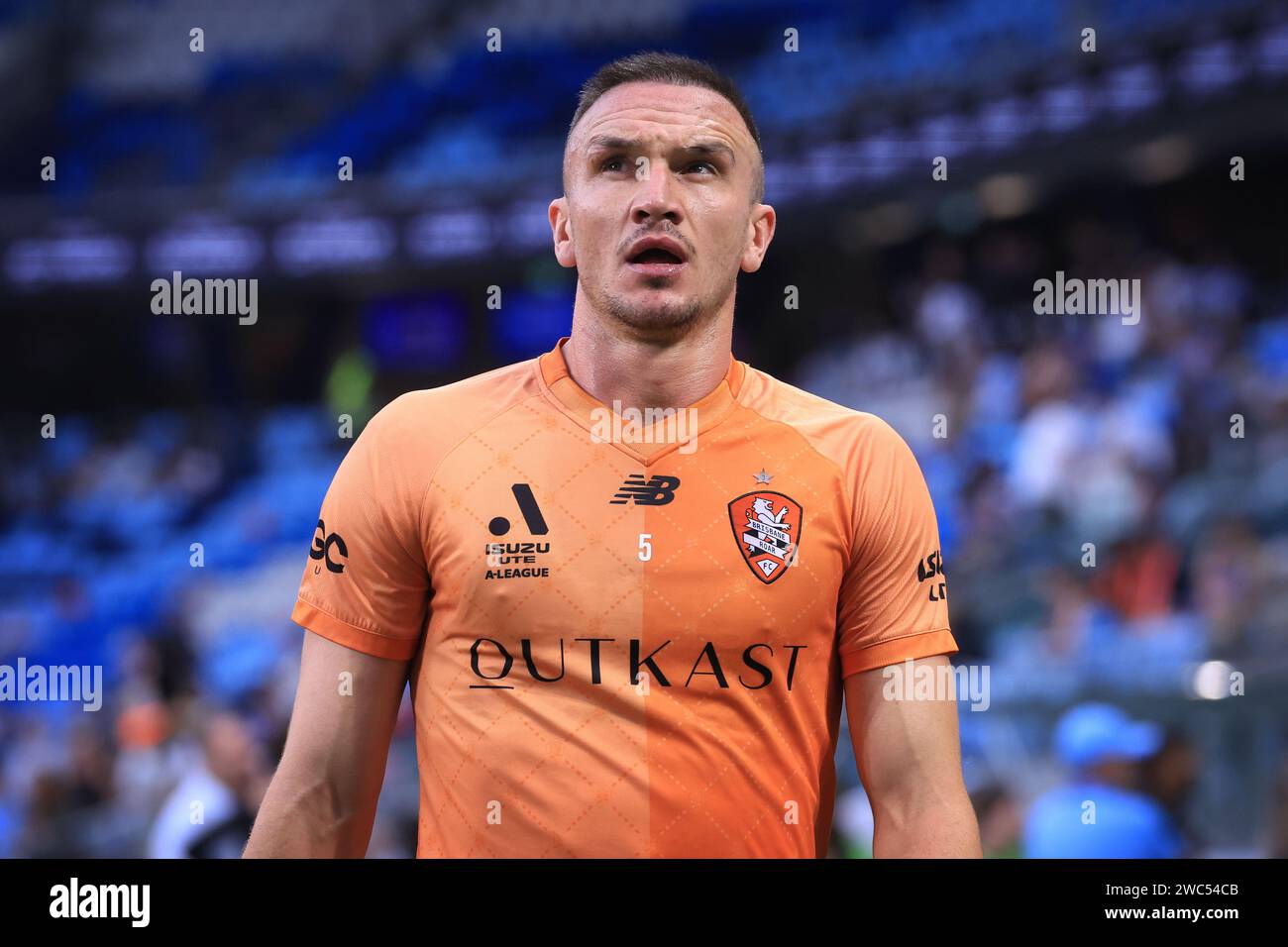 Sydney, Australia. 14th Jan, 2024. hyTom Aldred of the Roar warms up ...