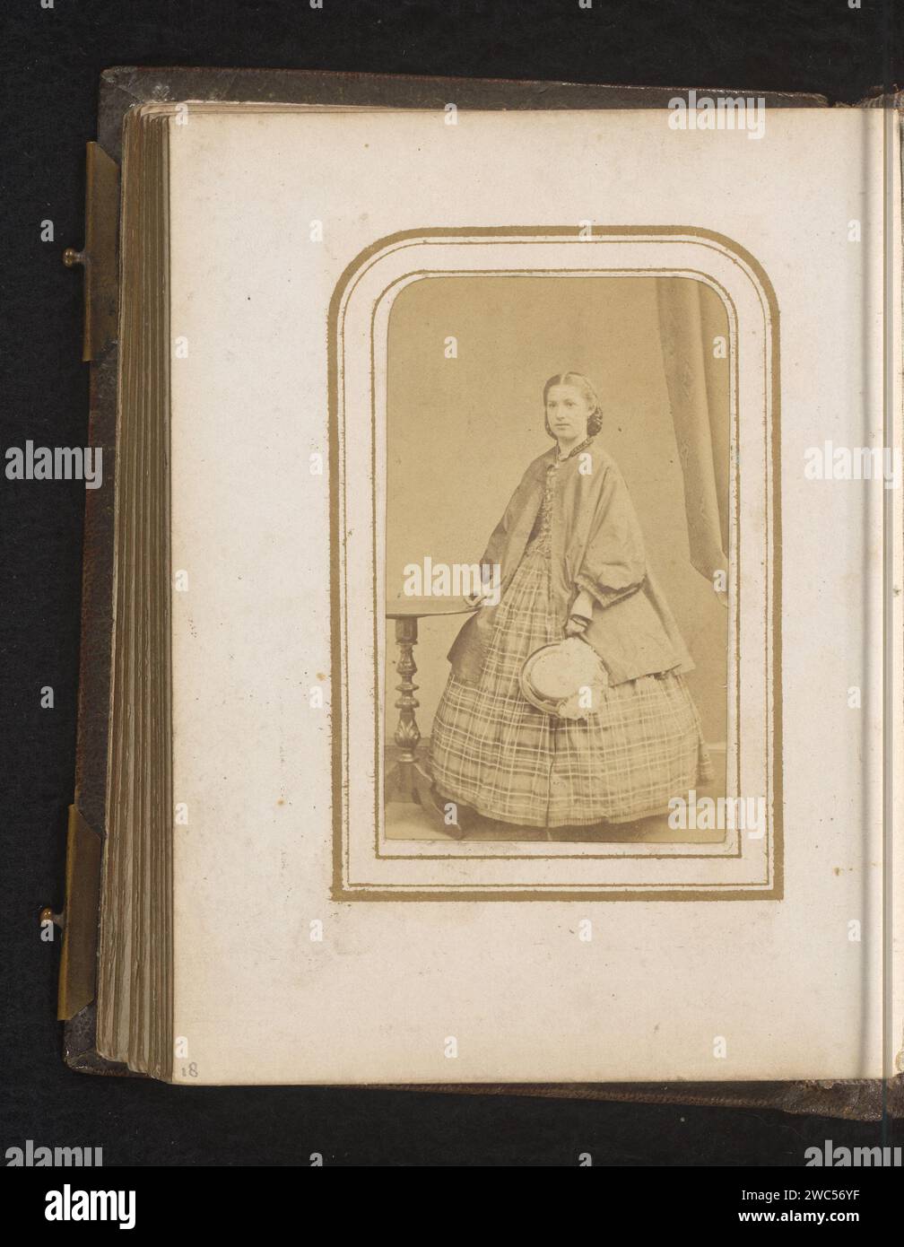 James knott hi-res stock photography and images - Alamy