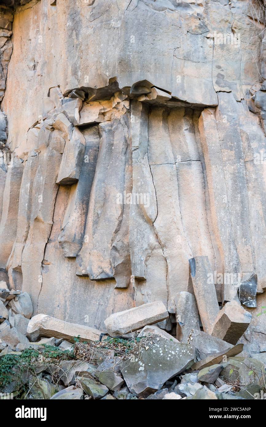 vertical lava columns, old lava flow, basalt column, hexagonal shape ...