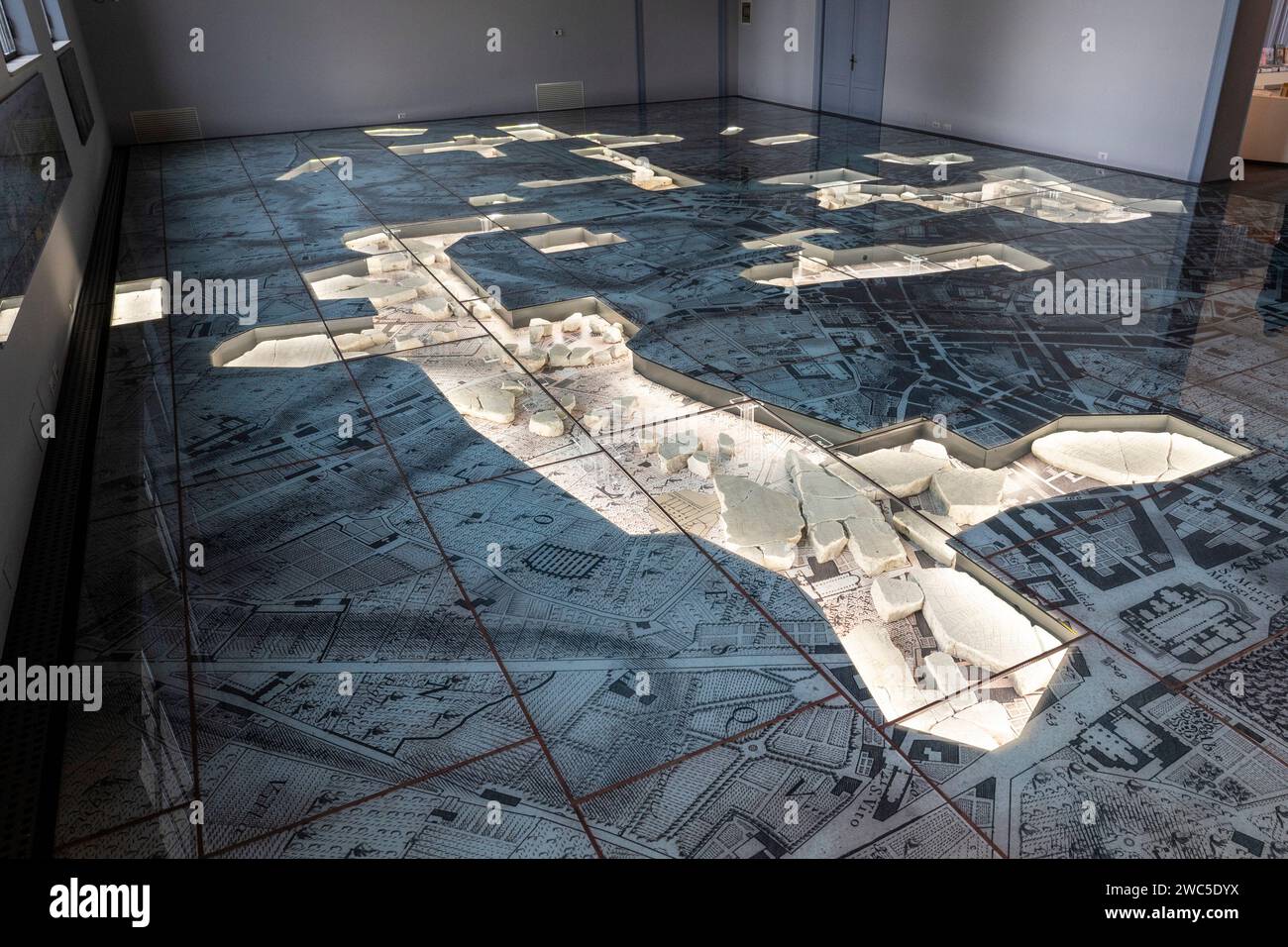 Map of ancient rome hi-res stock photography and images - Alamy