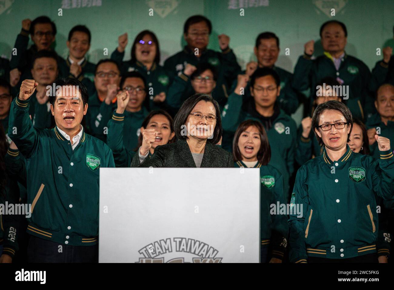 Taiwan president Tsai Ing-wen was shouting slogans on stage at the TPP ...