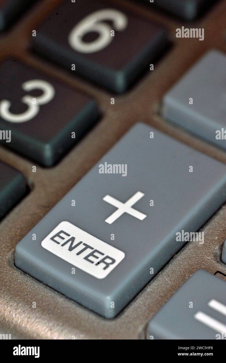 Vintage calculator hi-res stock photography and images - Alamy