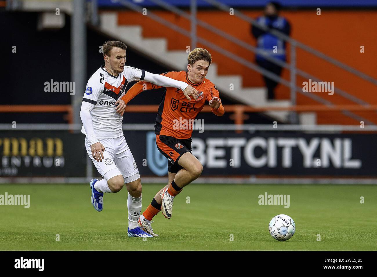 Volendam, Netherlands. 14th Jan, 2024. VOLENDAM, 14-01-2024, Kras ...