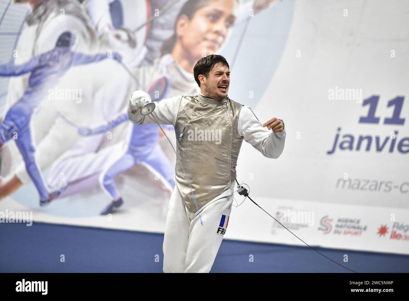 Paris, France. 14th Jan, 2024. France's foilist MAXIME PAUTY celebrates ...