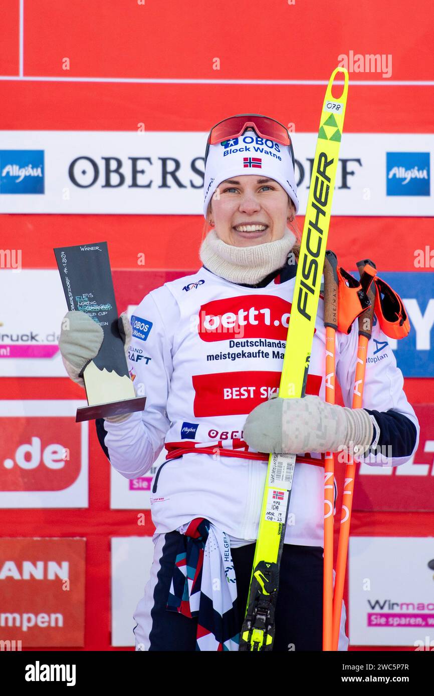 Ida Marie Hagen (Norwegen) jubelt auf dem Podium ueber den Sieg, GER ...