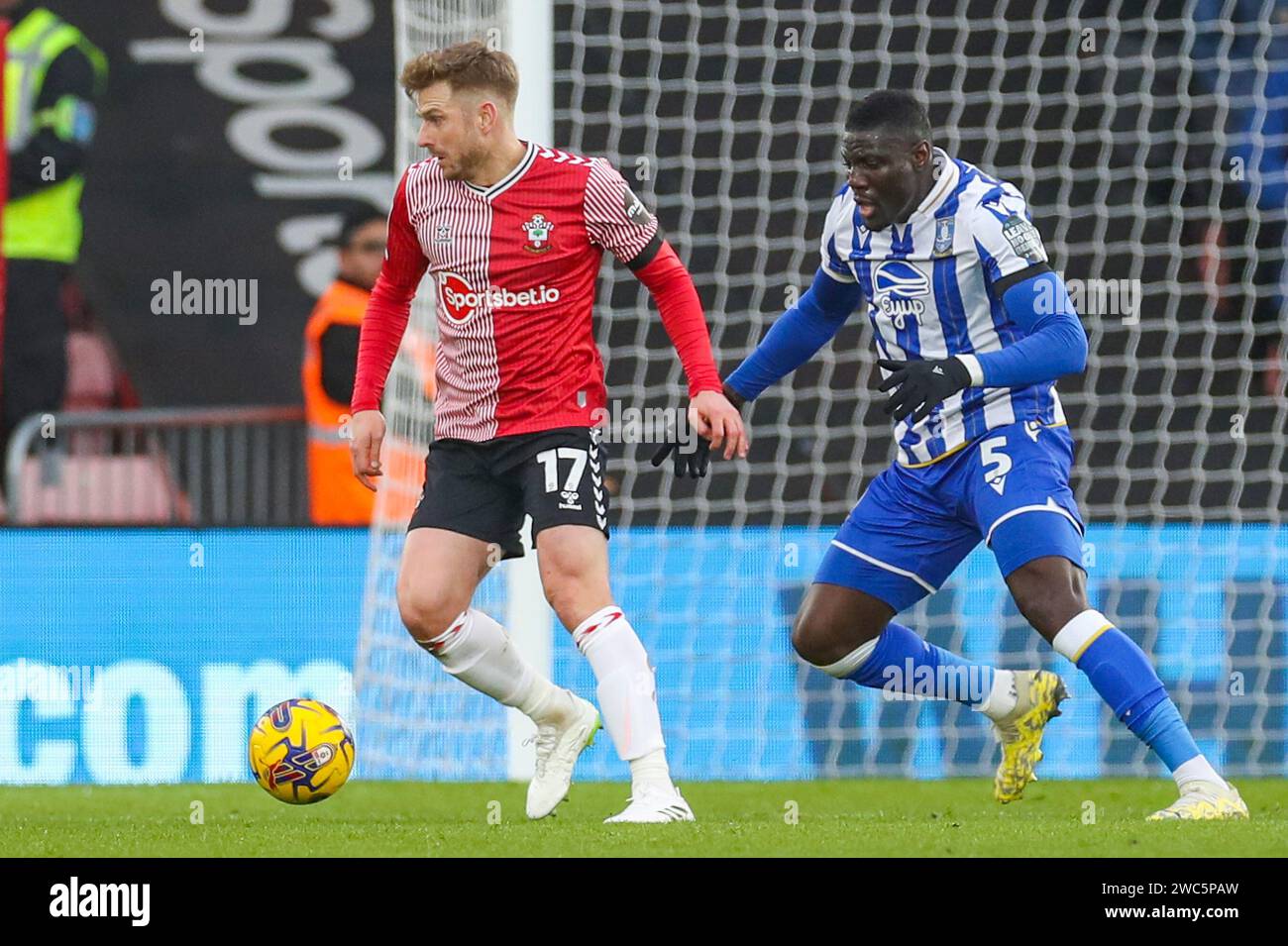 Southampton midfielder Stuart Armstrong (17) battles with Sheffield ...