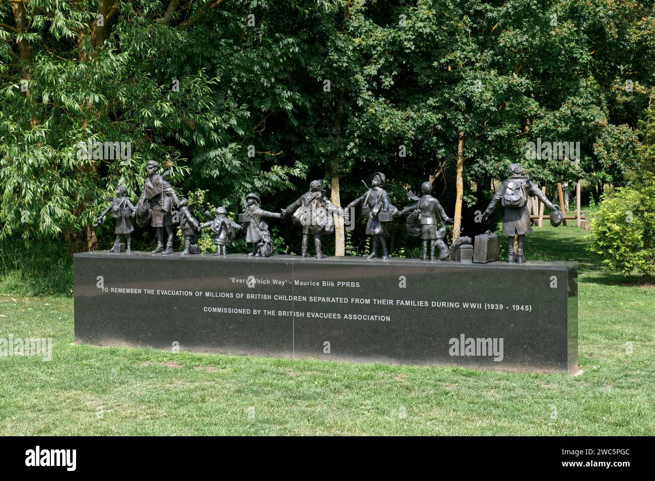 British evacuees memorial hi-res stock photography and images - Alamy