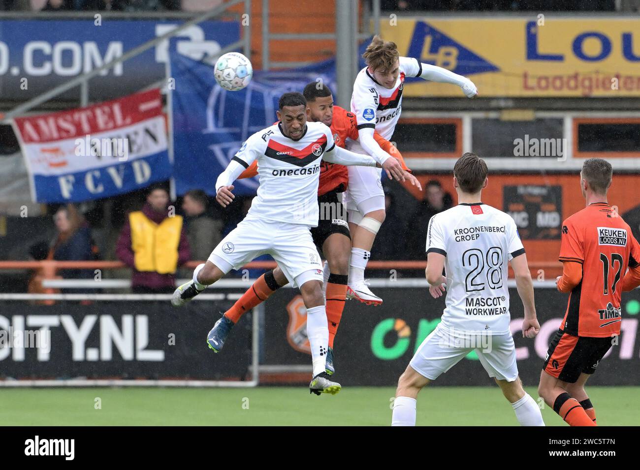 VOLENDAM - (l-r) Rajiv van la Parra of Almere City FC, Xavier Mbuyamba ...