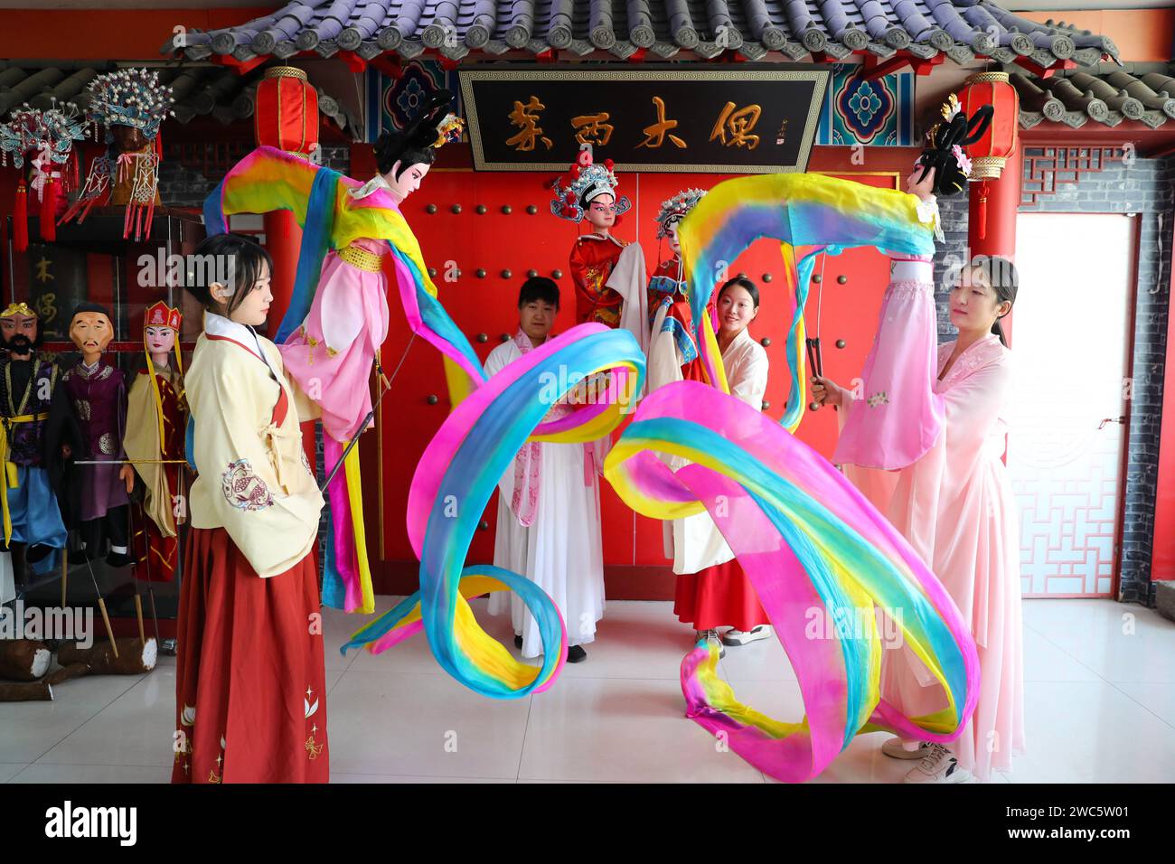 LAIXI, CHINA - JANUARY 14, 2024 - Actors of the Puppet Art Troupe ...