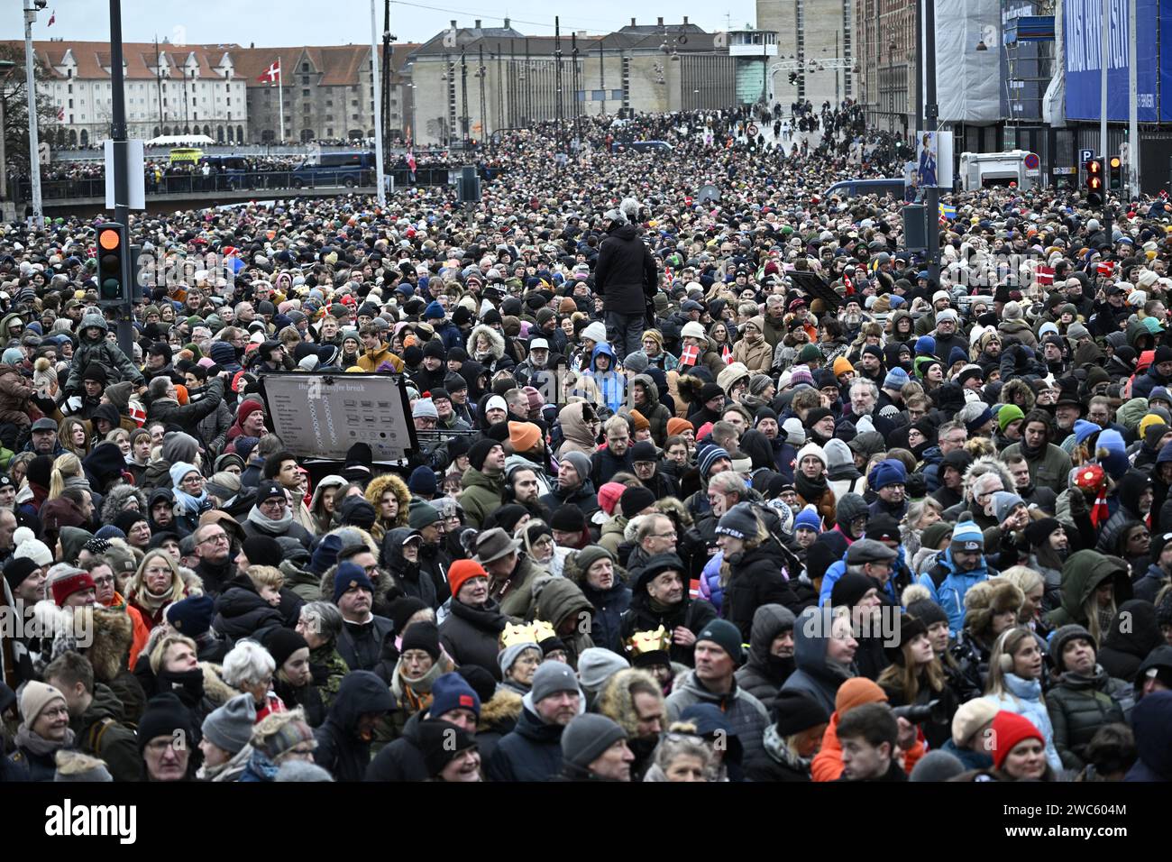 COPENHAGEN, DENMARK 20240114Spectators gather at the Christiansborg ...