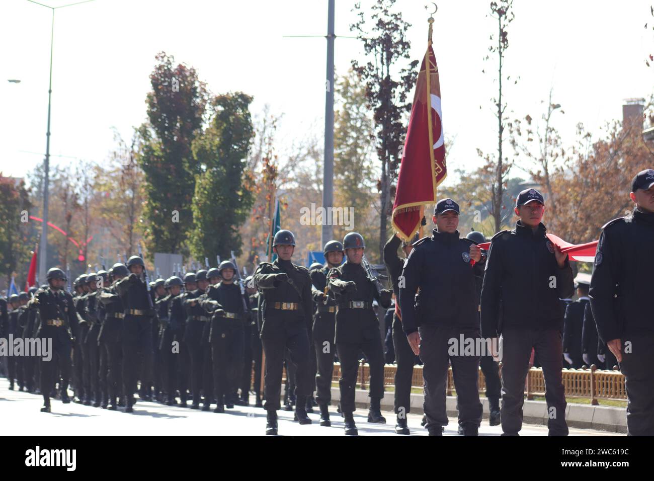 Turkish military units march with precision during the Republic Day ...