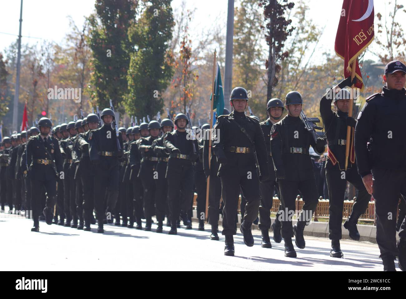 Turkish military units march with precision during the Republic Day ...