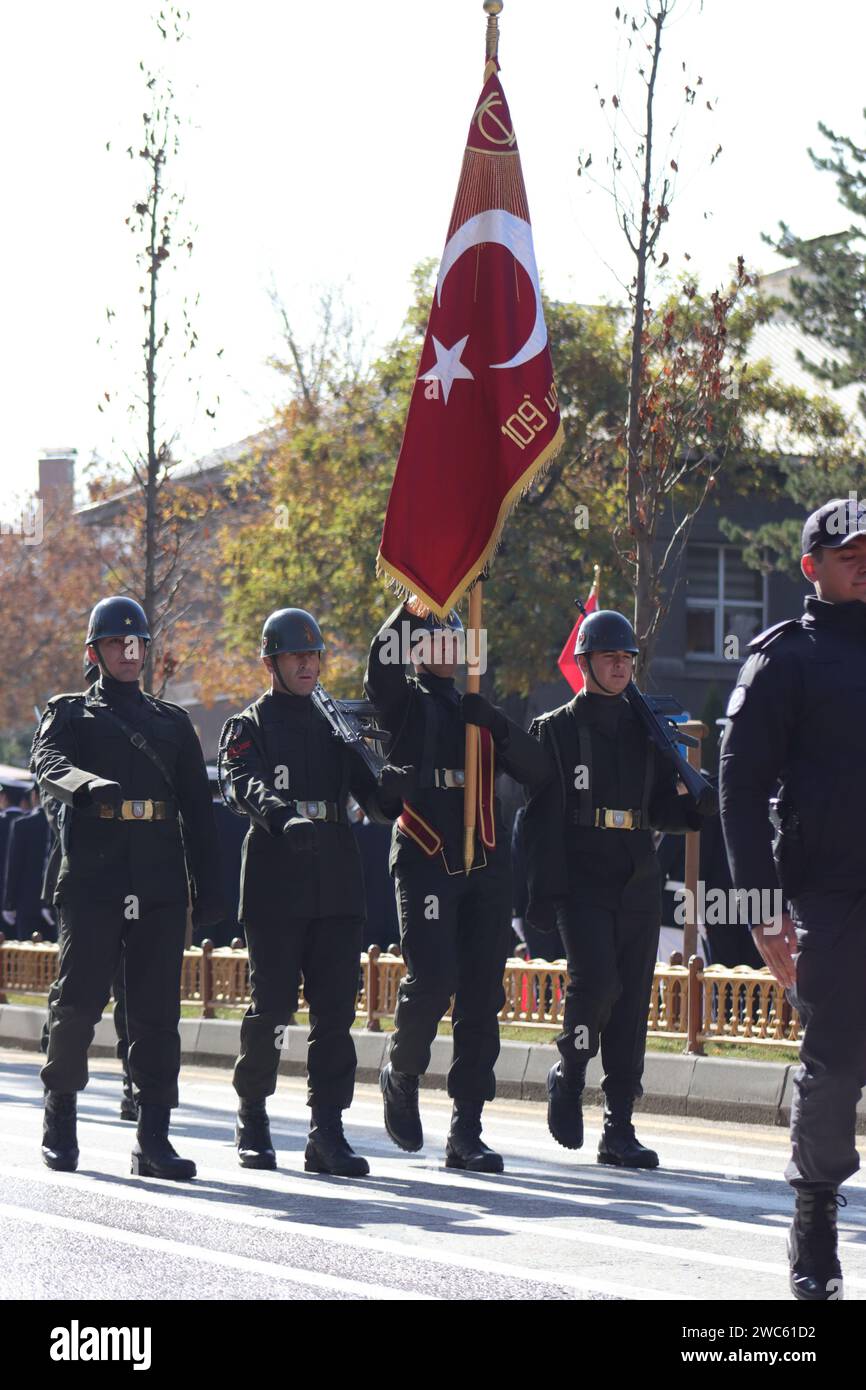 Turkish military units march with precision during the Republic Day ...
