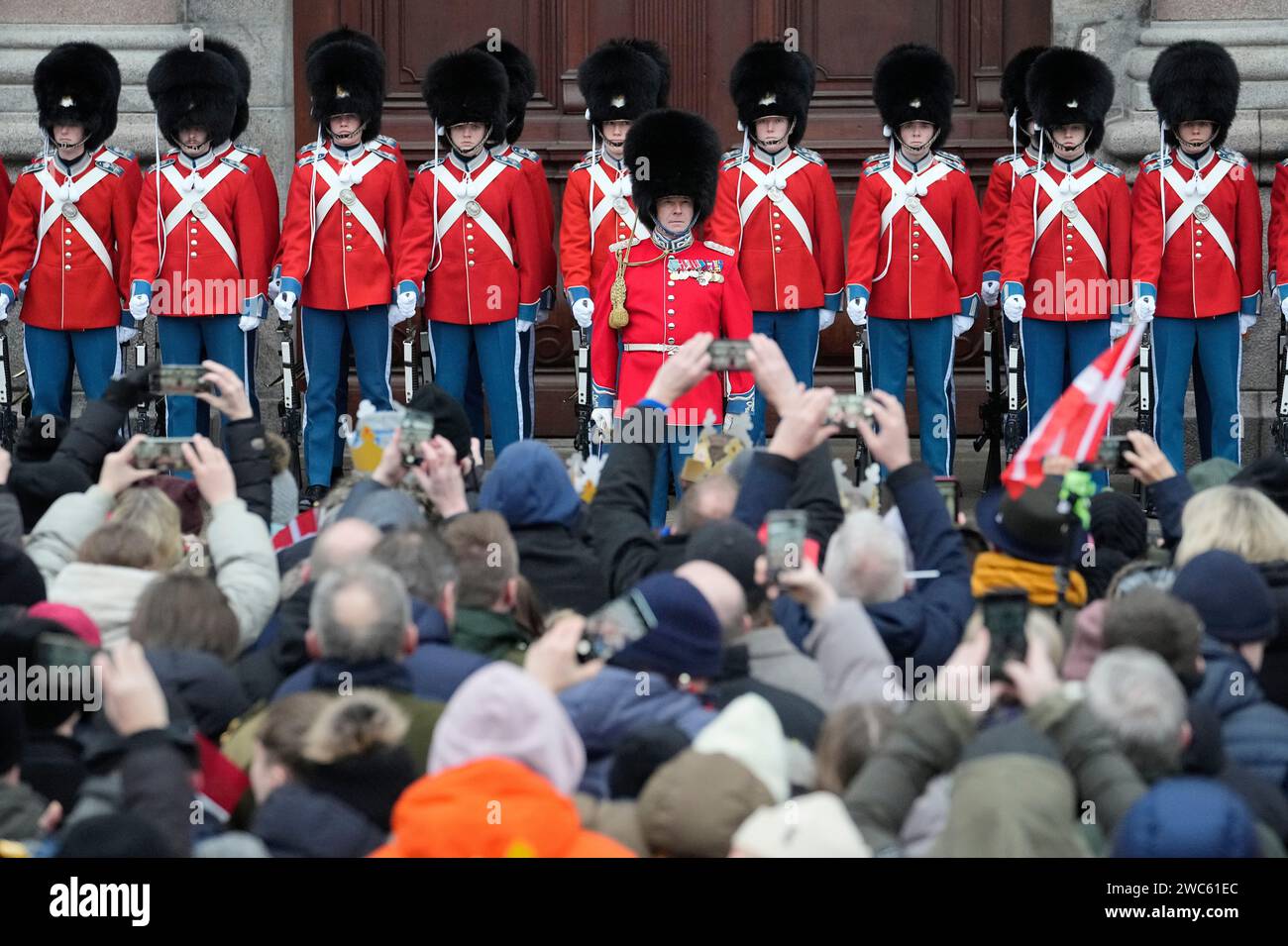 Ceremonial soldiers line-up outside of Christiansborg Palace in ...