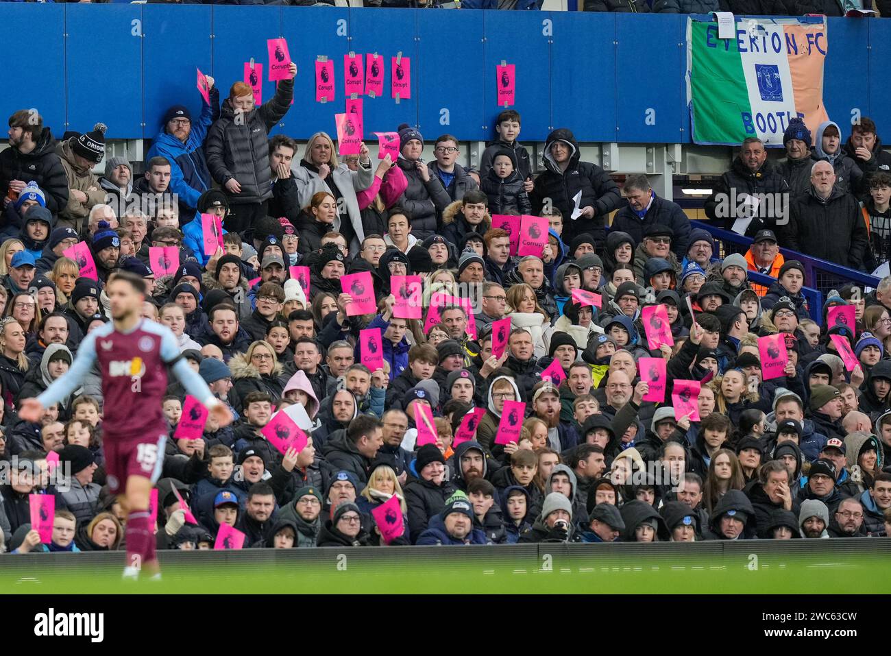 Liverpool, UK. 14th Jan, 2024. Everton fans protest against the Premier ...