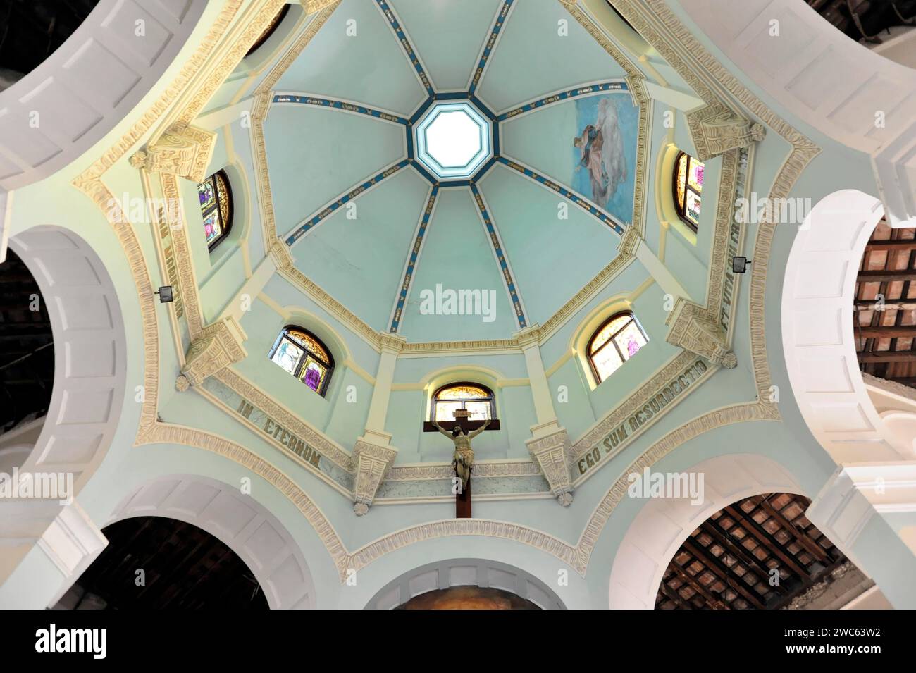 Dome in the mausoleum, church on the Cementerio de Cristobal Colon ...