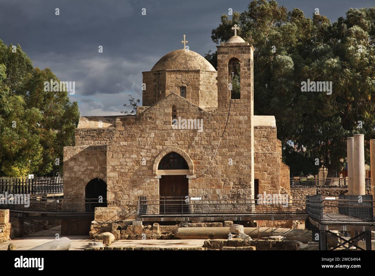 Basilica Panagia Chrysopolitissa - Agia Kiriaki church in Pathos ...