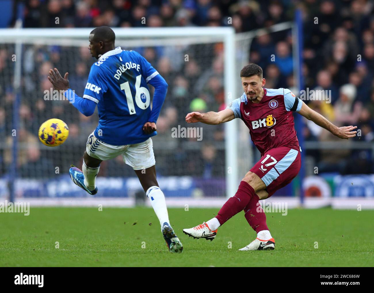 Liverpool, UK. 14th Jan, 2024. Abdoulaye Doucoure of Everton attempts ...