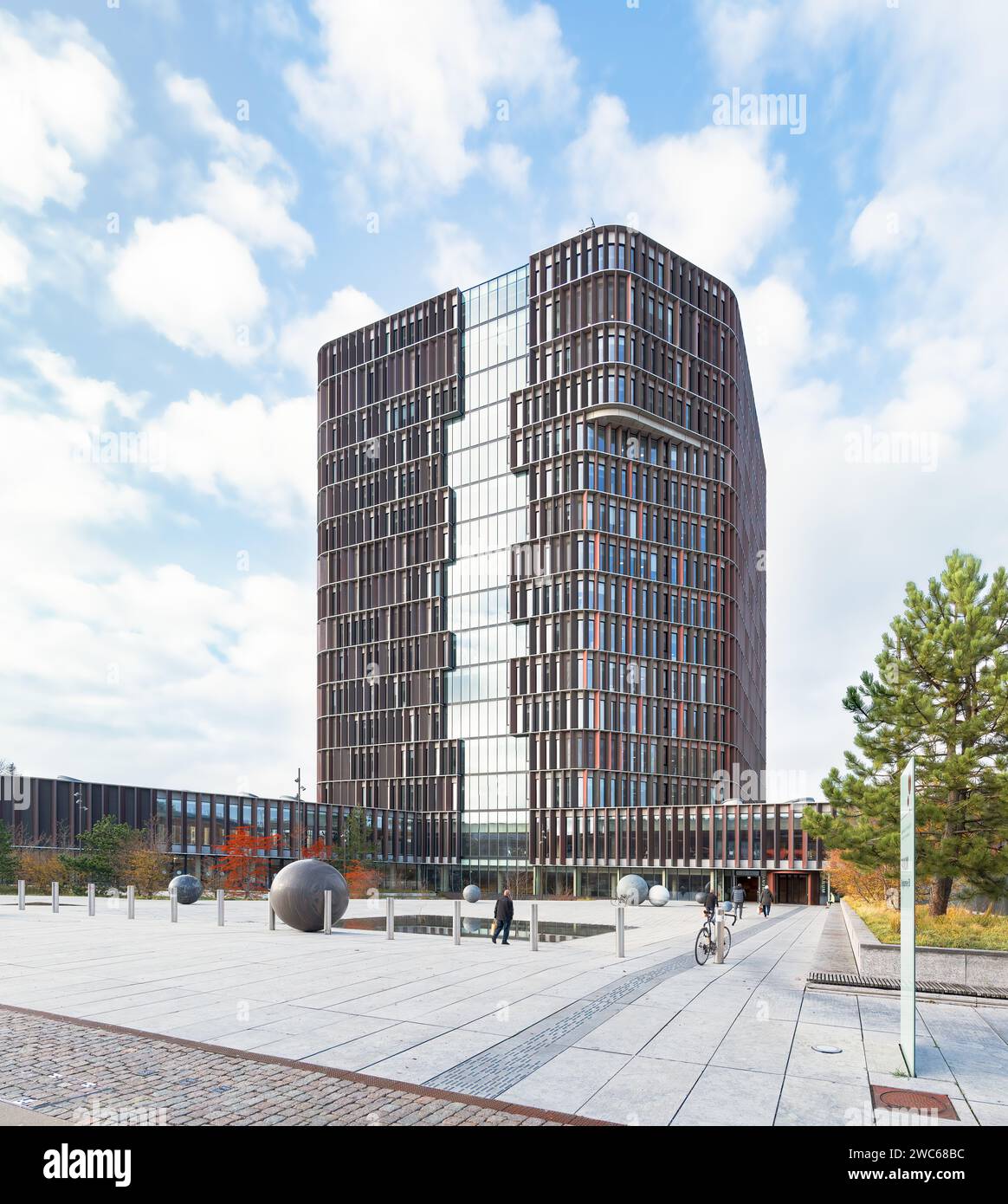 Copenhagen, Denmark - Maersk Tower for University of Copenhagen by C F ...