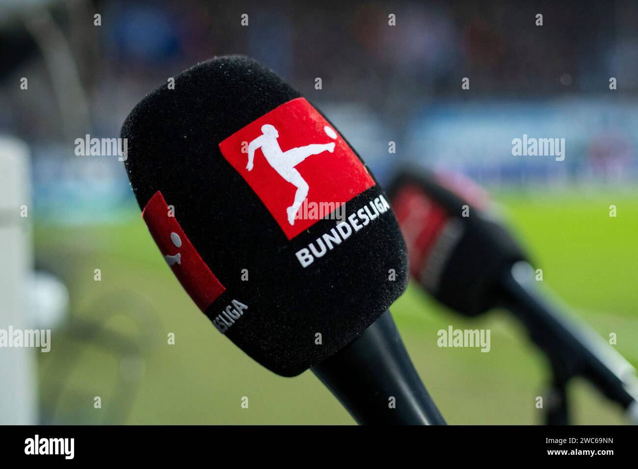 Mikrofon logo hi-res stock photography and images - Alamy