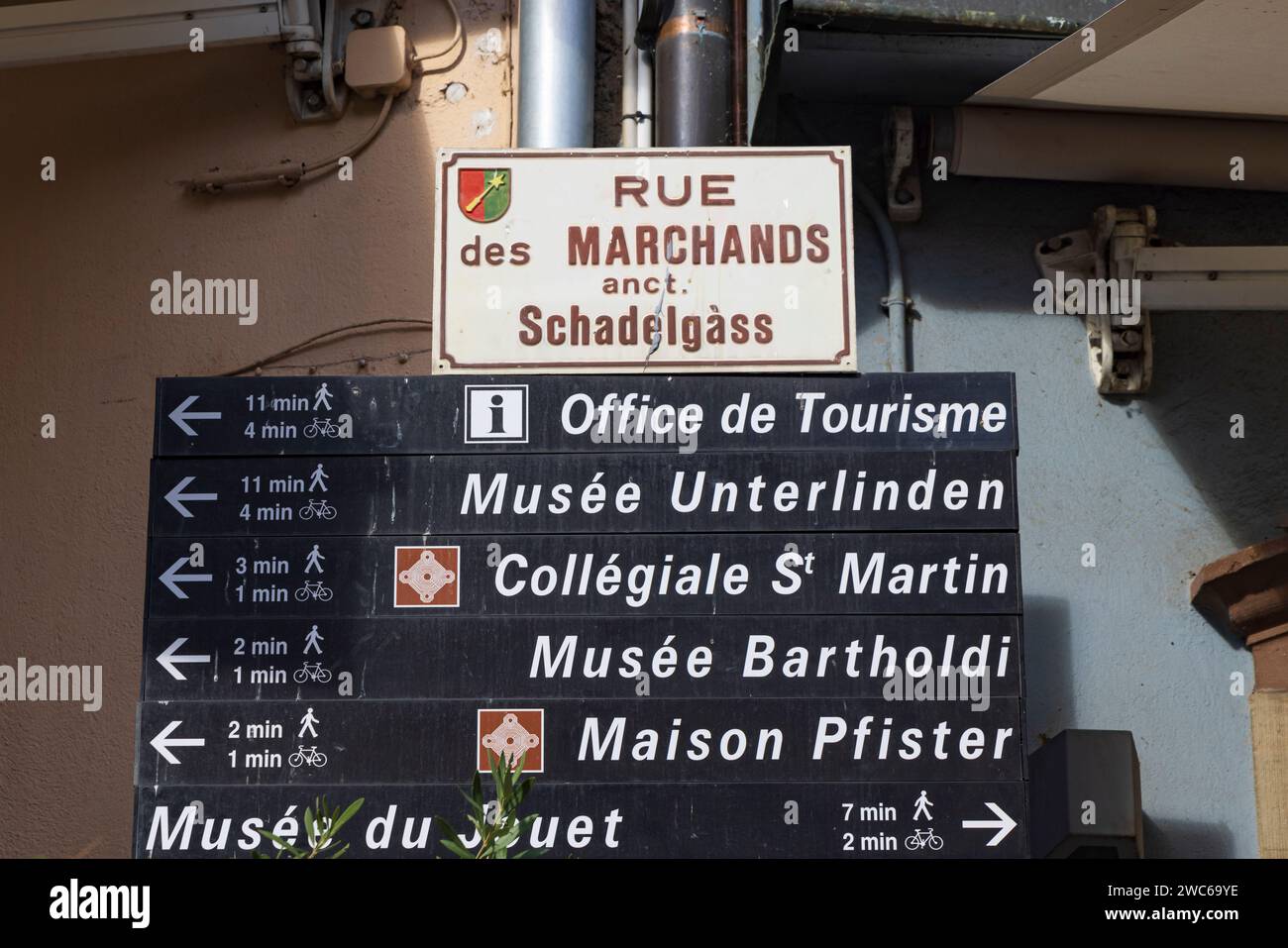 Colmar, France - October 15, 2023: Route sign for sighseeing touristic ...