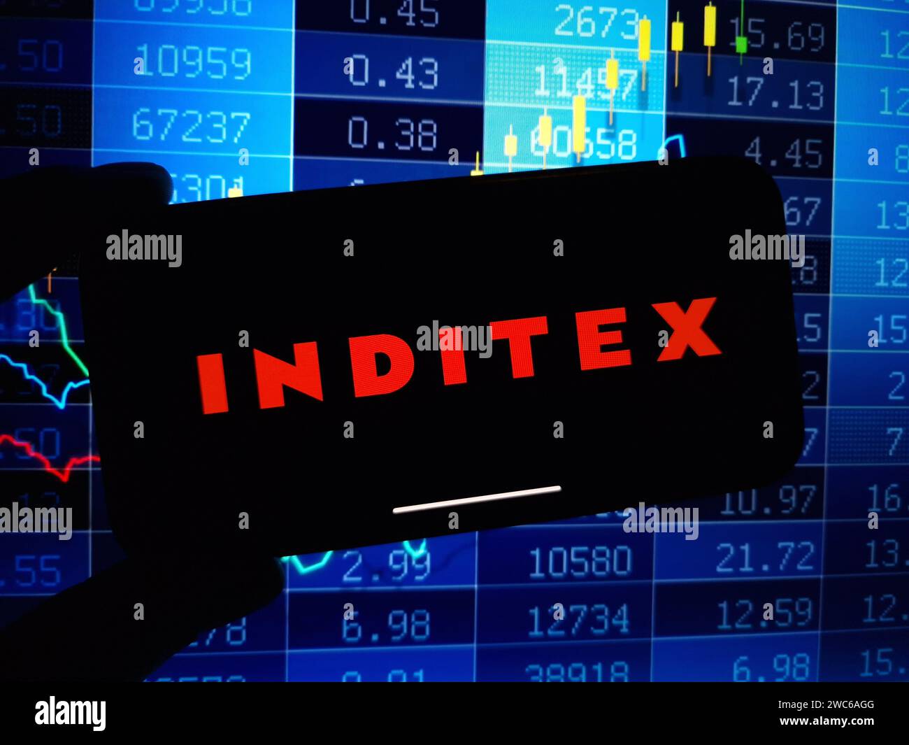 Inditex logo hi-res stock photography and images - Alamy