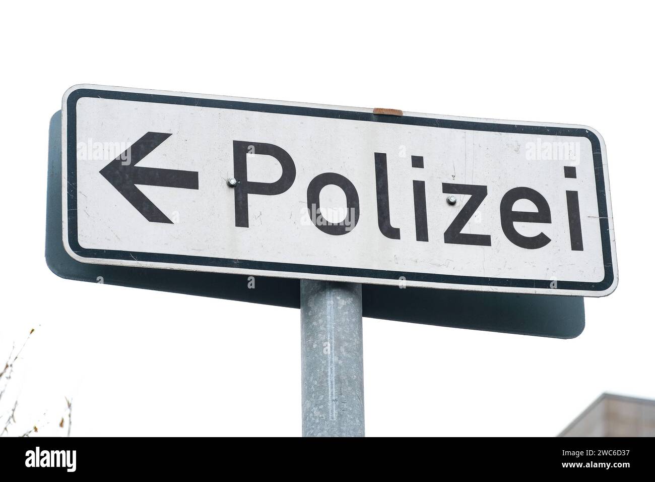 Düsseldorf 14.01.2024 Polizei Polizeiwache Polizeistation Hinweisschild ...