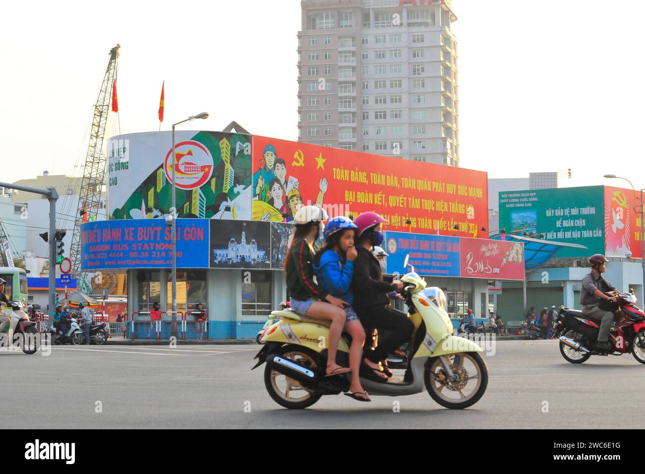 strong motorcycle an road traffic in vietnam motorcycle traffic in ...