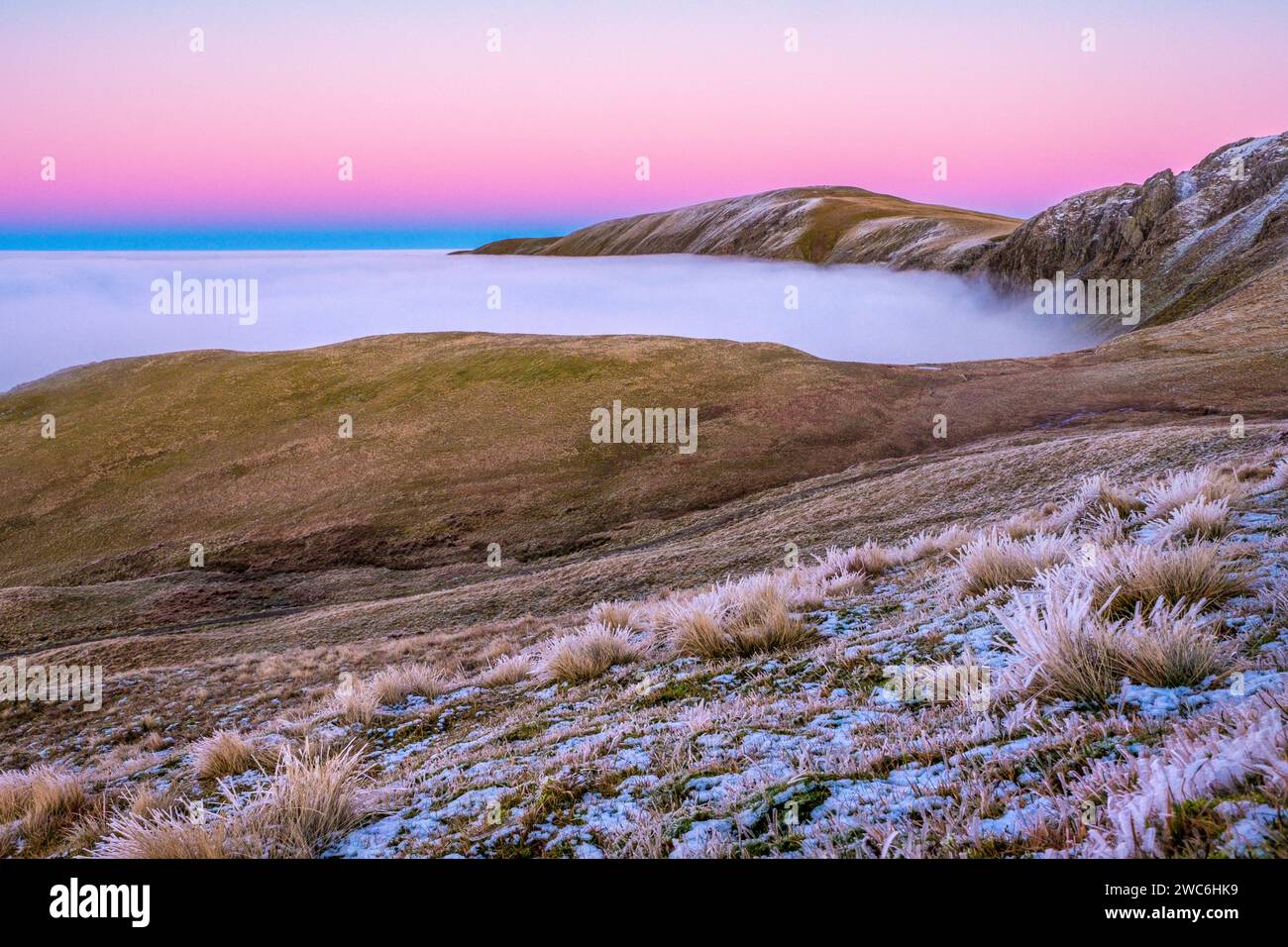 a temperature inversion / cloud inversion in the High Street range of ... a temperature inversion / cloud inversion in the High Street range of ...