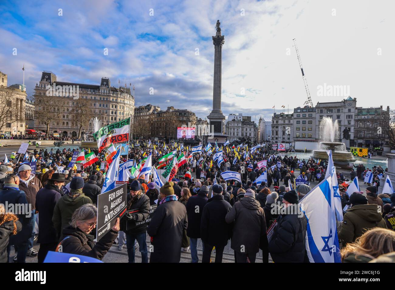 Stand with israel trafalgar square hi-res stock photography and images ...