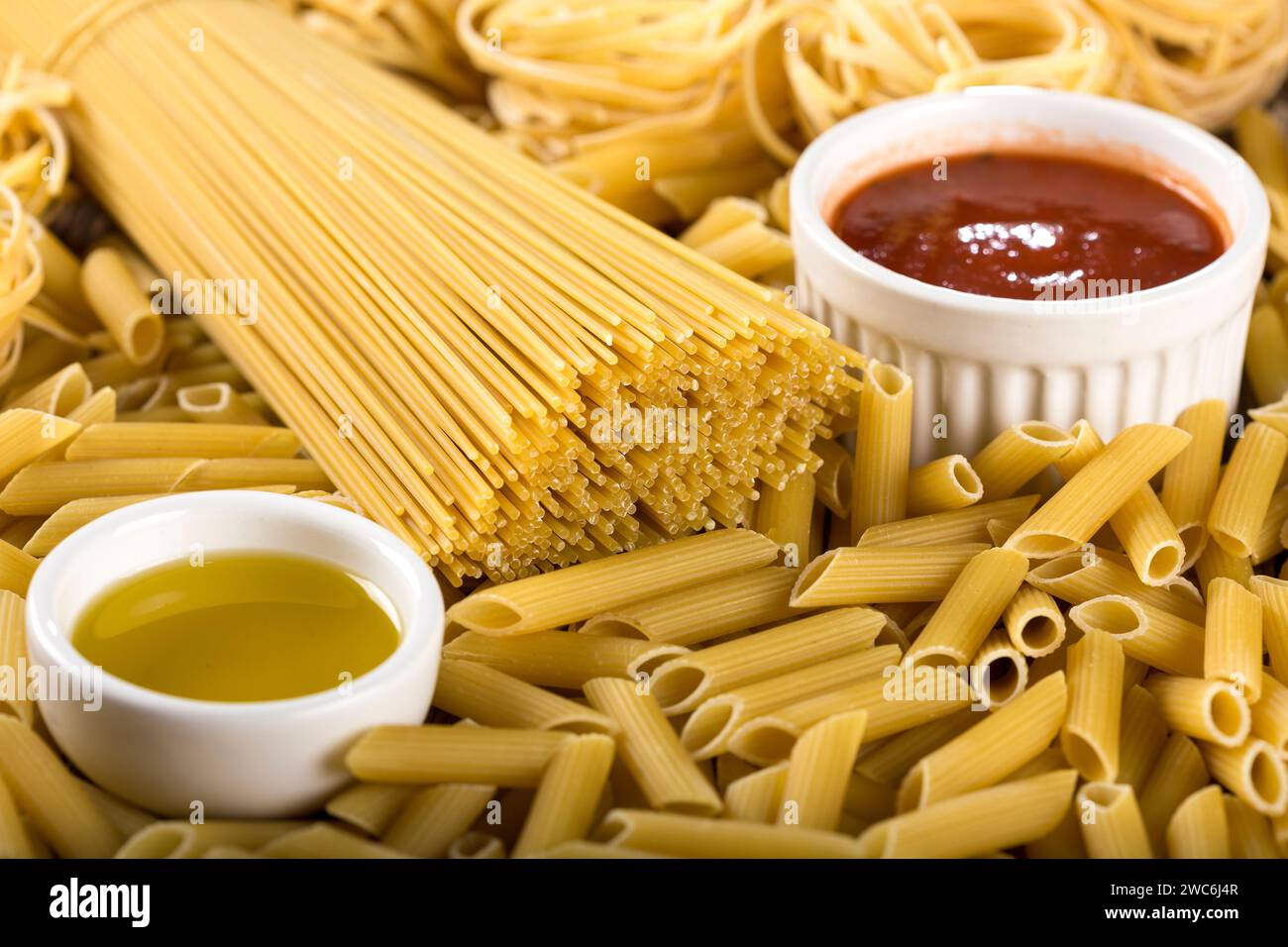 Pasta on table hi-res stock photography and images - Alamy