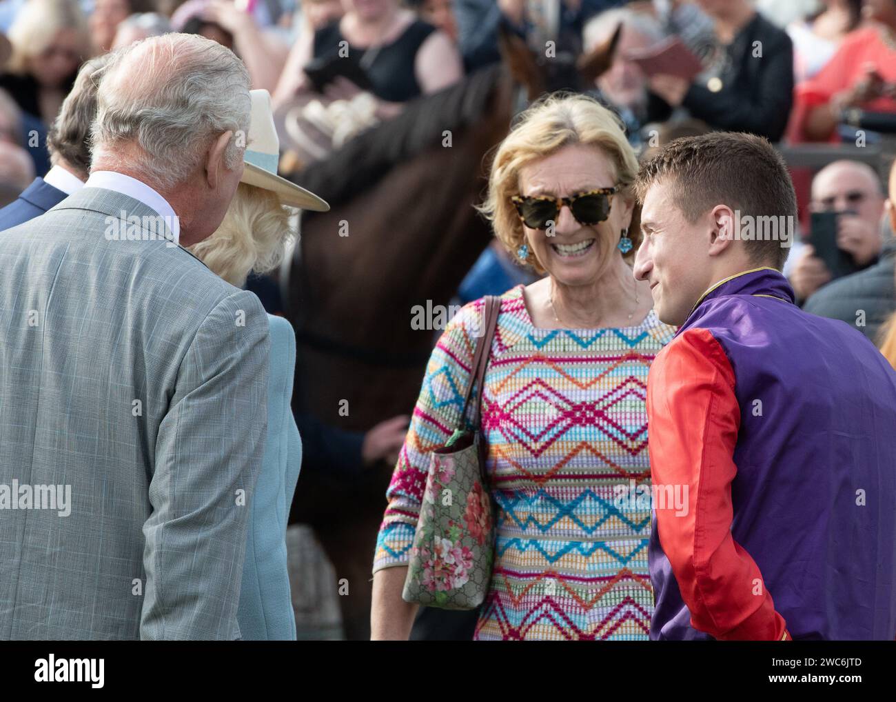 King charles at doncaster racecourse hi-res stock photography and ...
