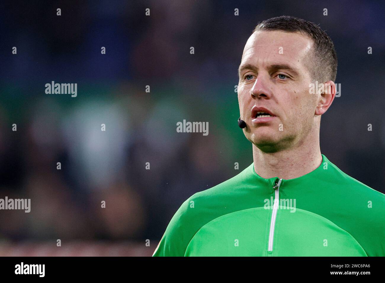 Rotterdam, Nederland. 14th Jan, 2024. ROTTERDAM, NEDERLAND - JANUARY 14: Assistant Referee ...