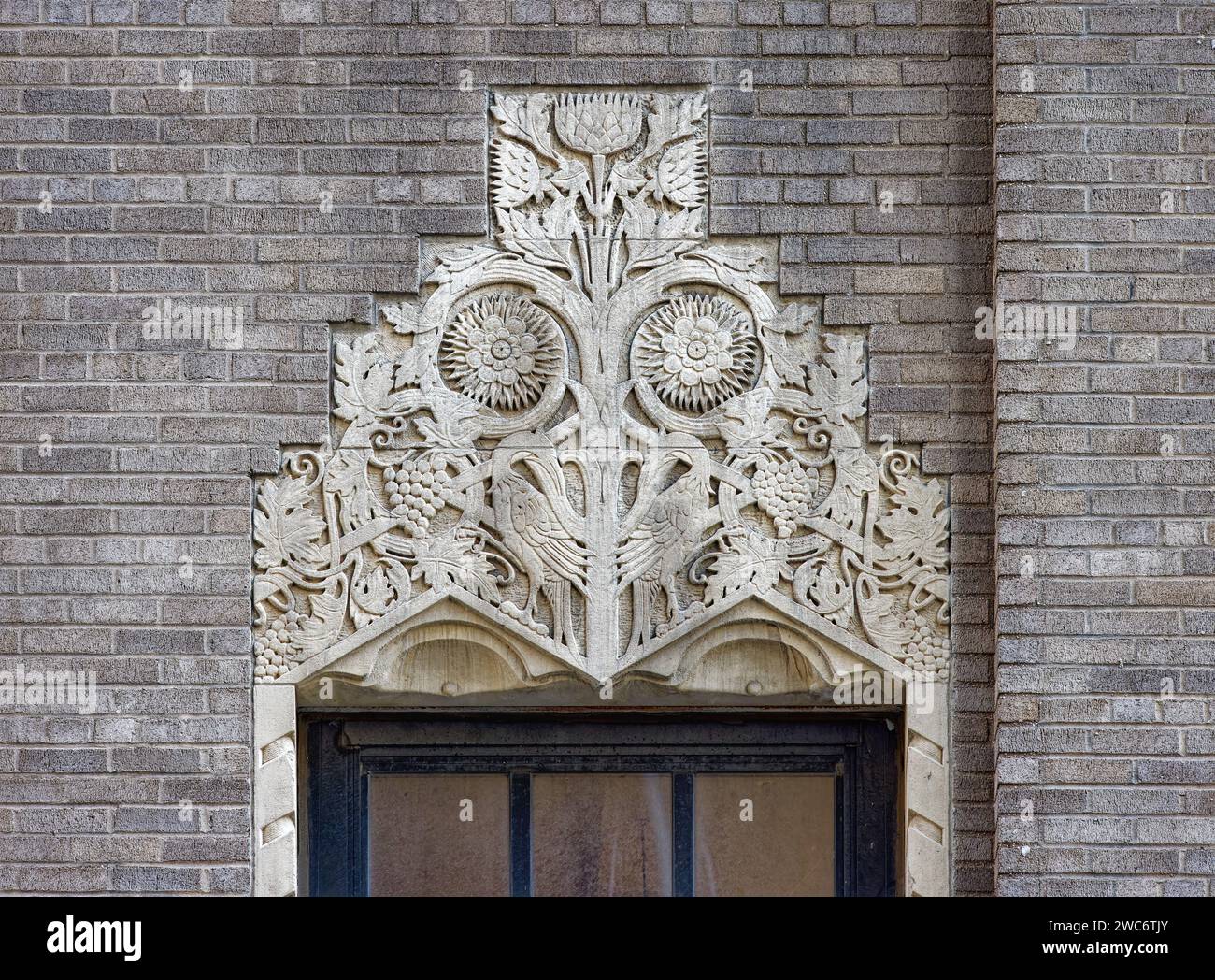 Barclay-Vesey Building’s polychrome brick façade is decorated in carved ...