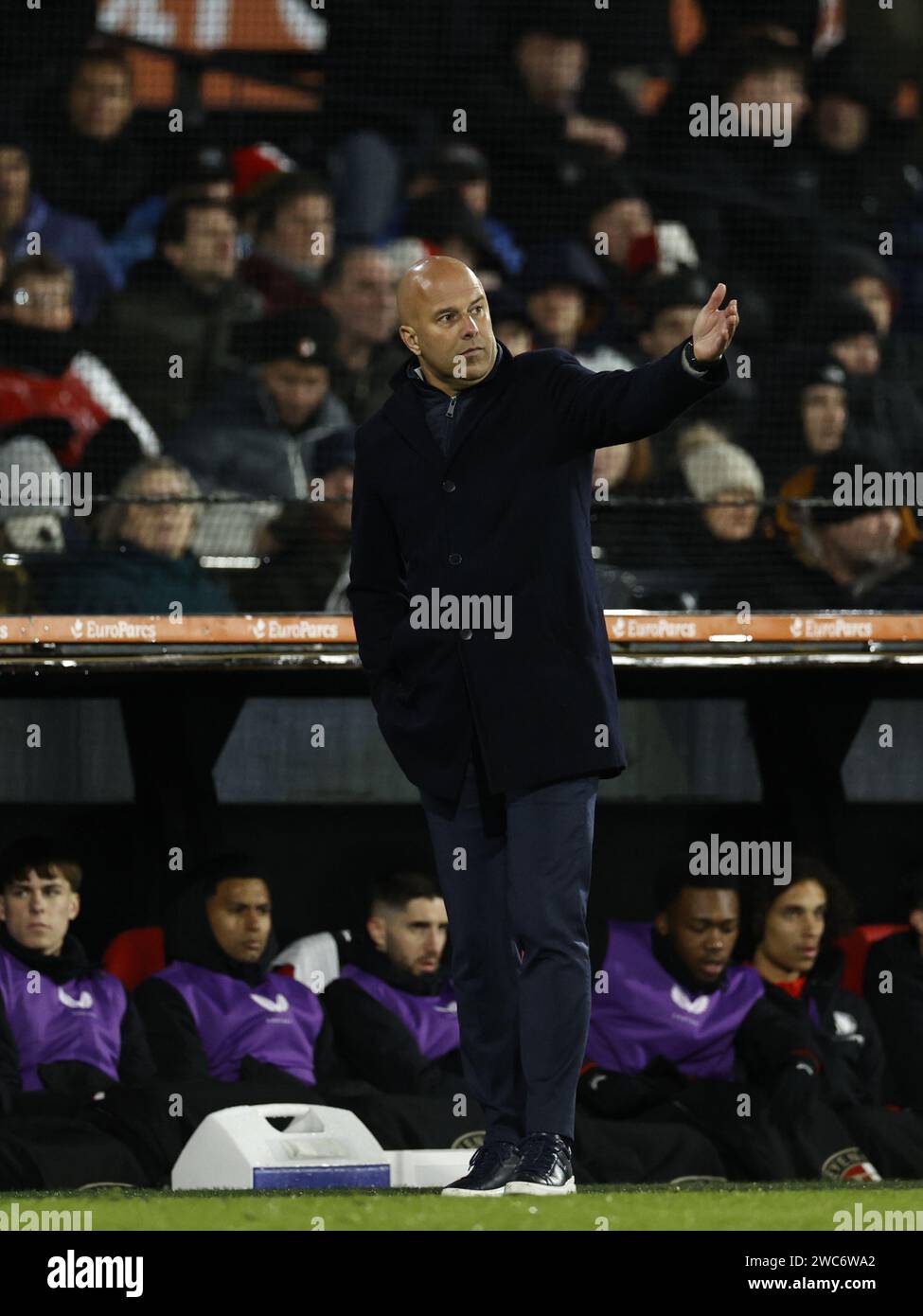 ROTTERDAM - Feyenoord coach Arne Slot during the Dutch Eredivisie match ...